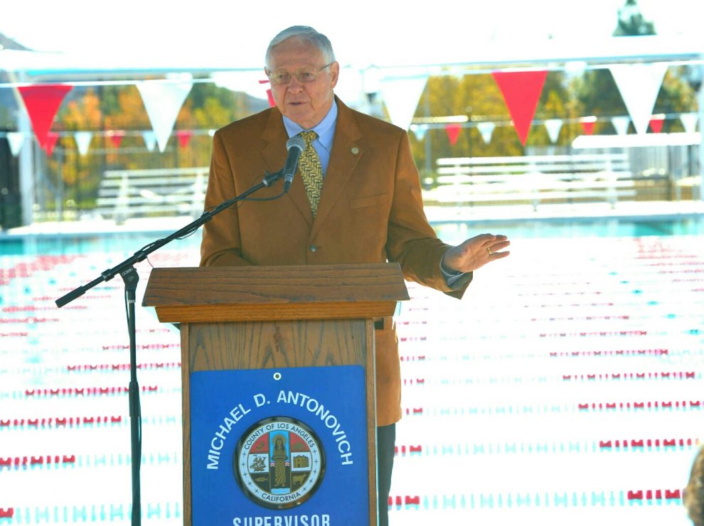 County opens Castaic Sports Complex Aquatic Center with dedication ceremony
