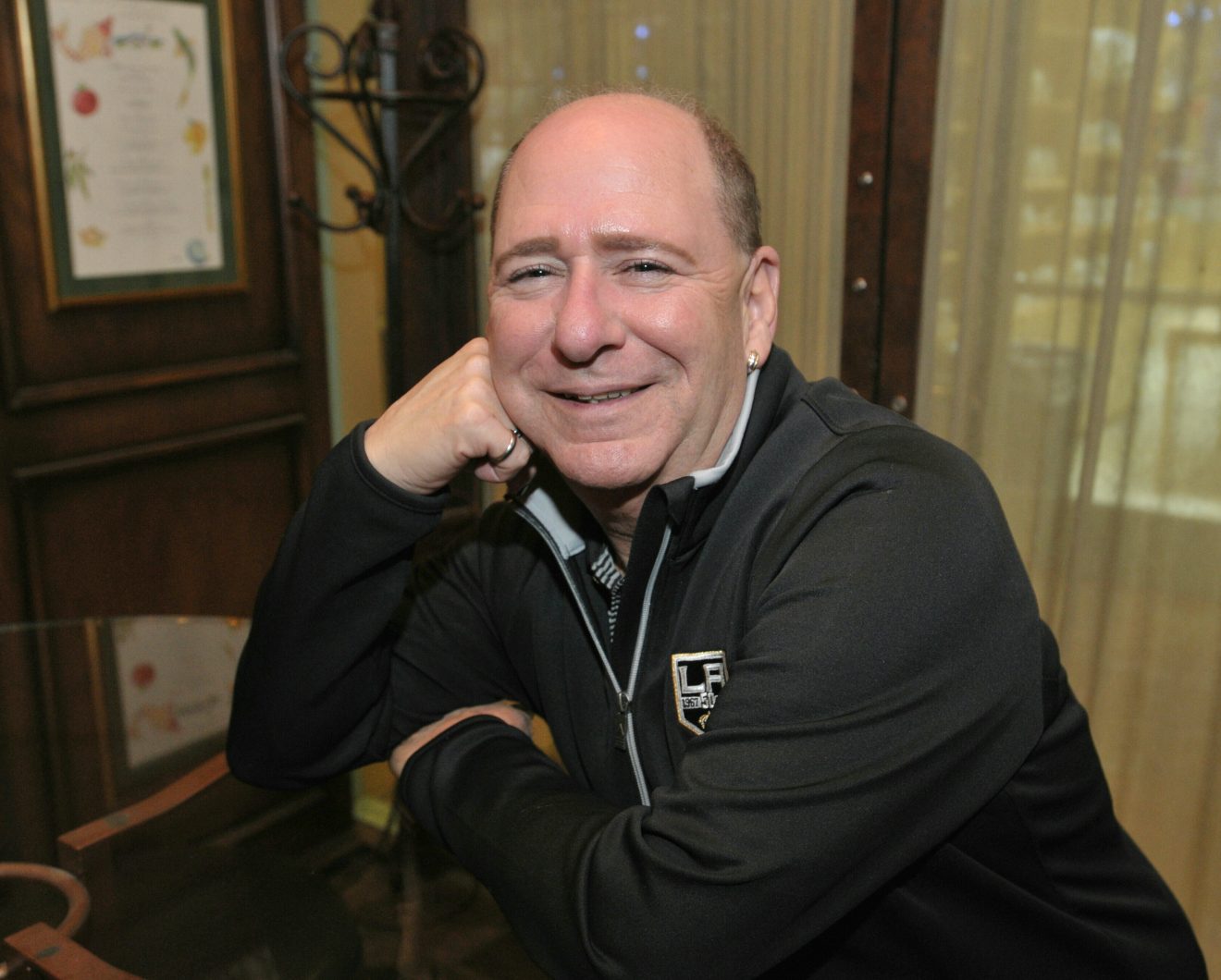 Mary Tyler Moore: “Little Ritchie” remembers his “other mother”