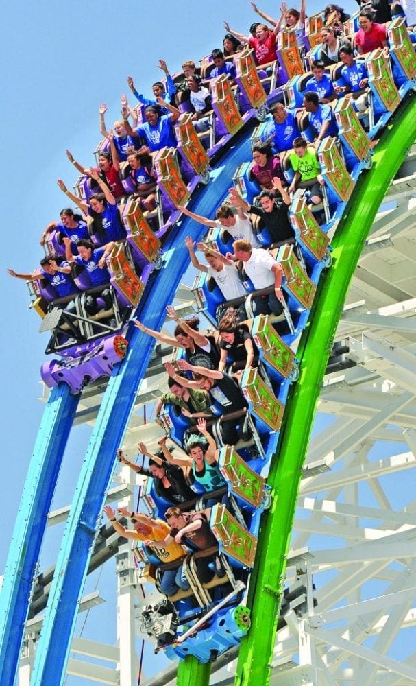 What makes Magic Mountain the No. 1 theme park in the country?