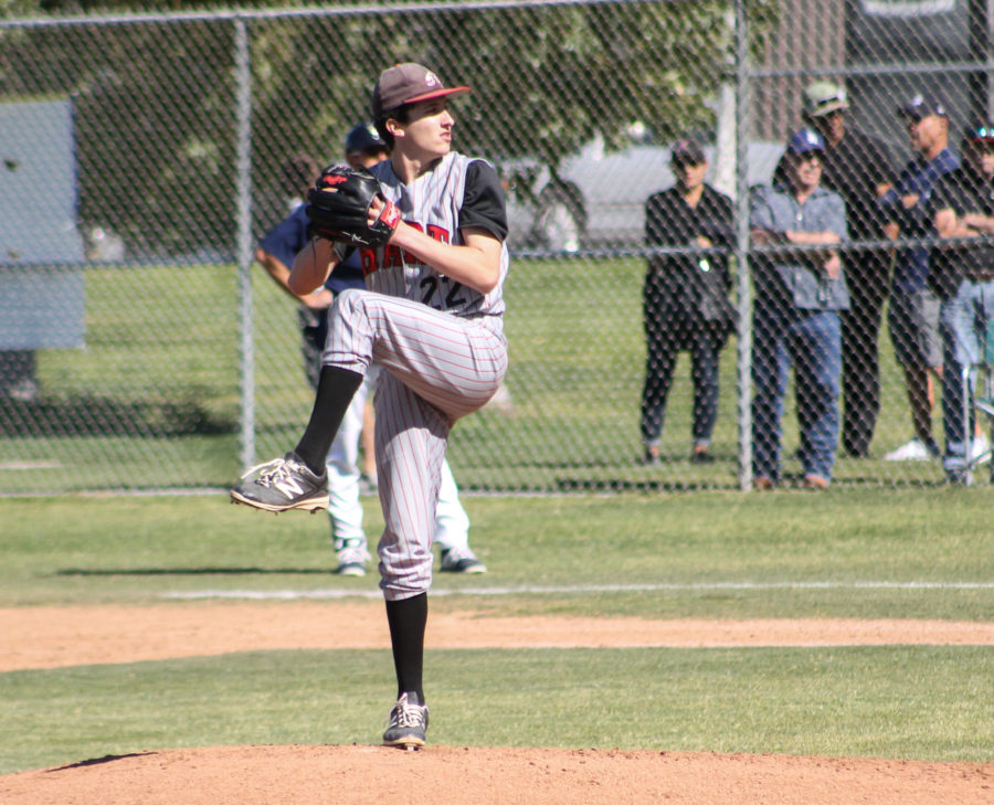 Pitchers lead the way as West Ranch baseball beats Hart
