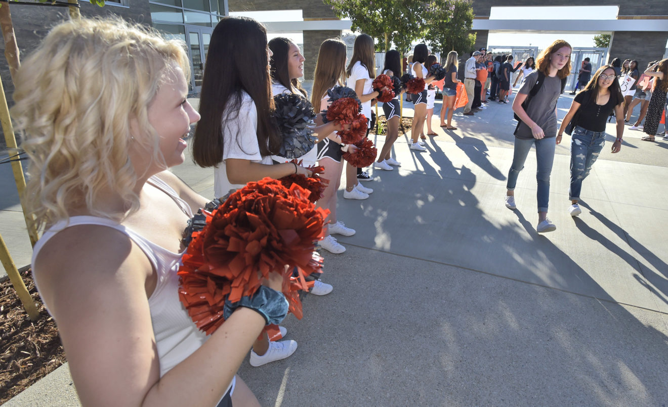 Back-to-School: Hart District opens Castaic High School, Wellness Centers