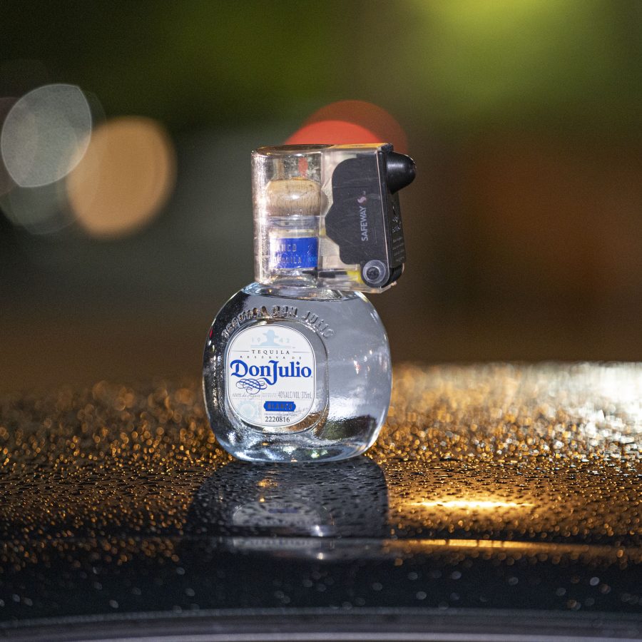 Deputies respond to reports of robbery in Newhall