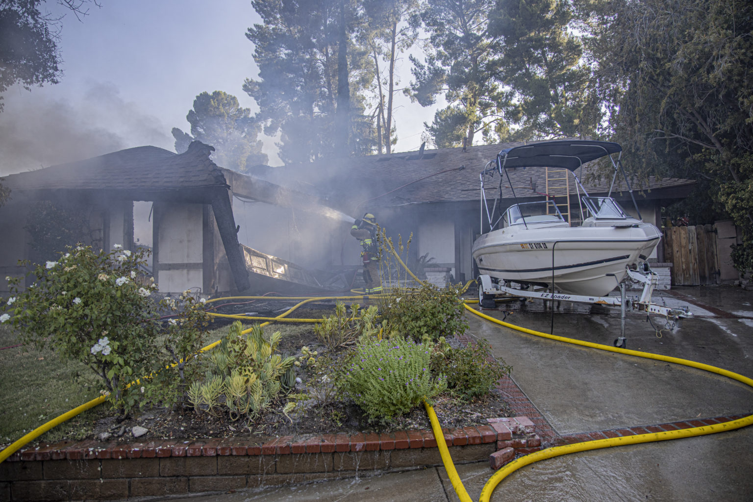 Three displaced in Saugus house fire