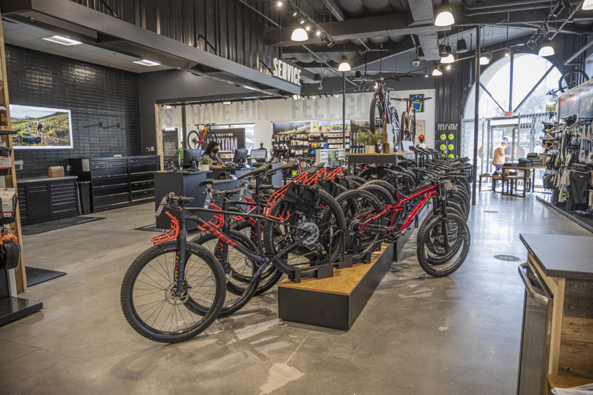 Second Trek Bike Shop opens in SCV