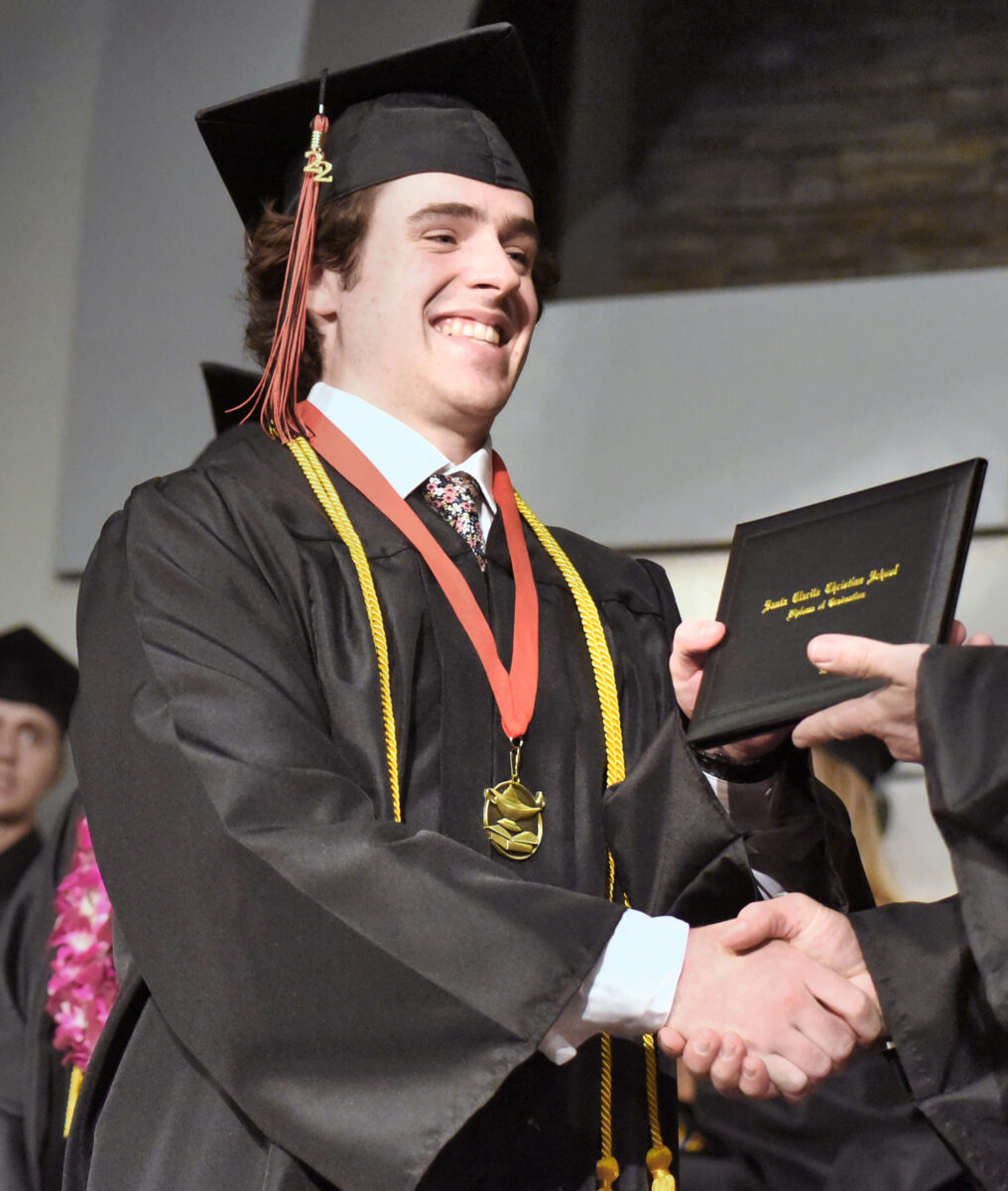 SCCS celebrates 40th anniversary at graduation ceremony