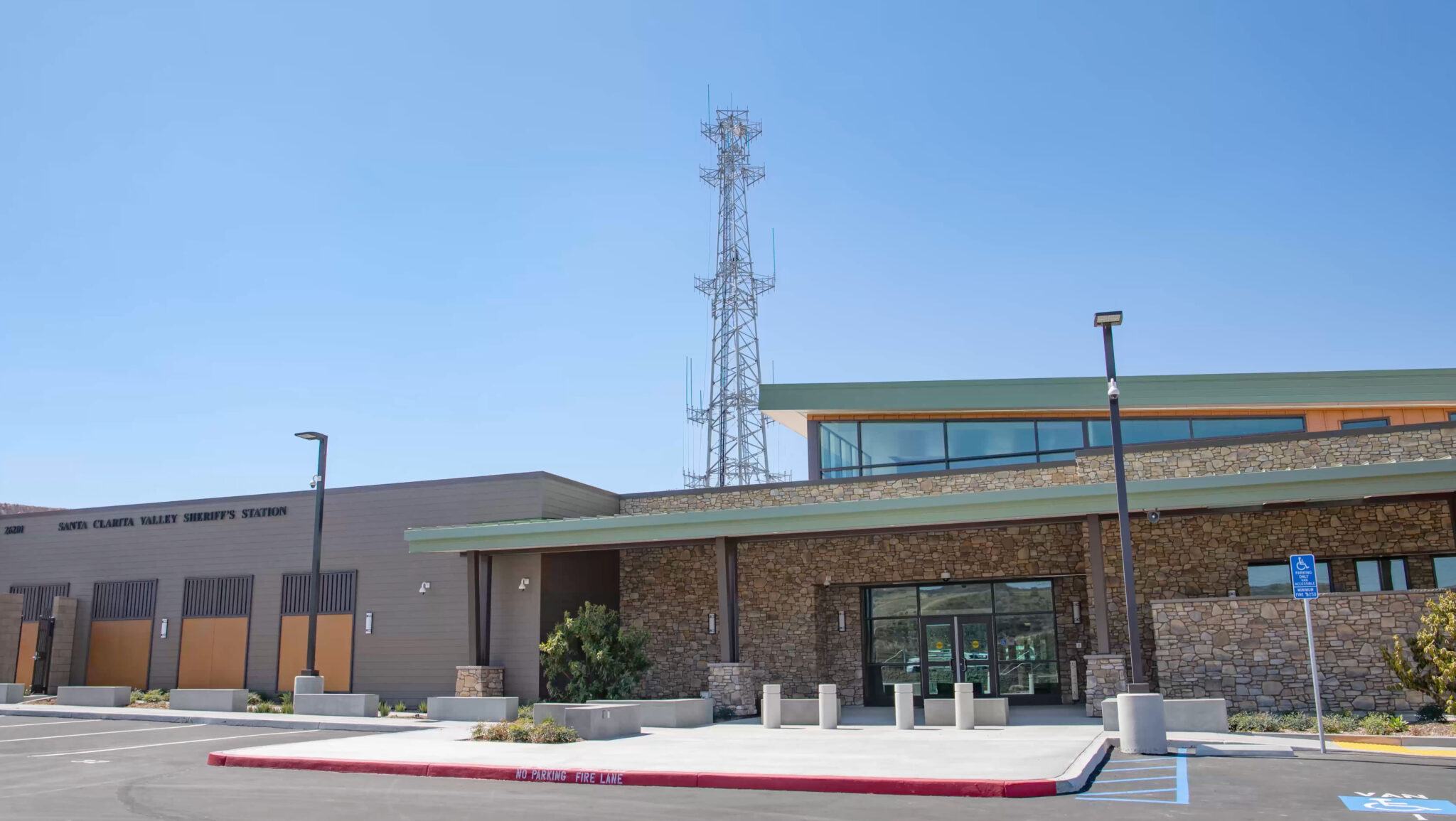 LASD: Man placed in custody after alleged threats