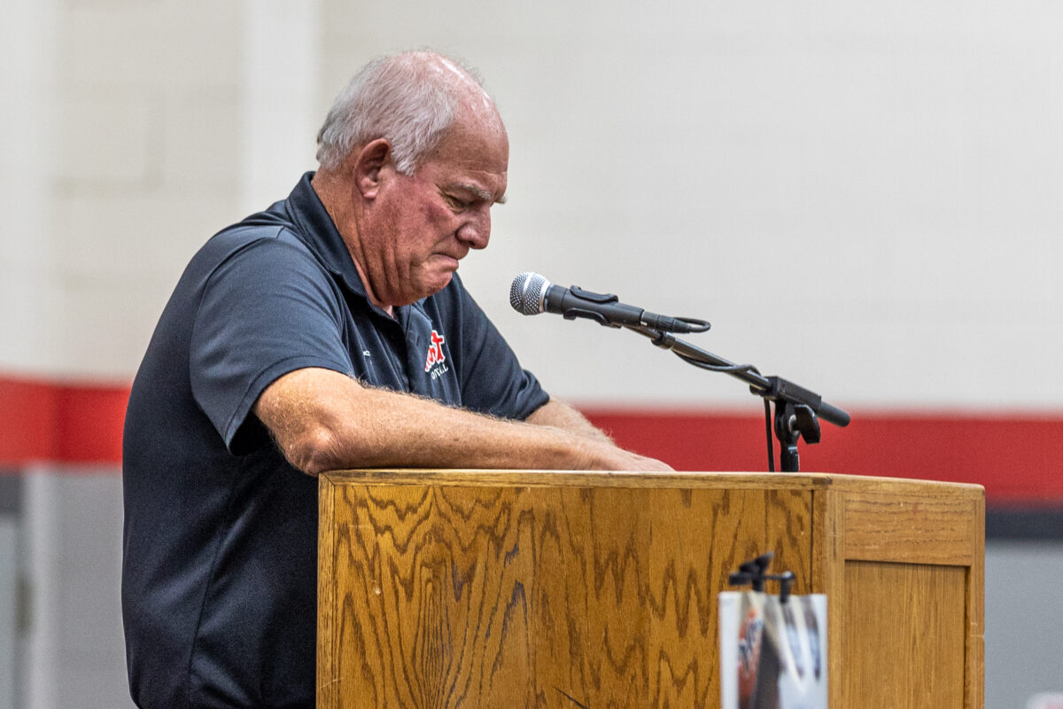 Hundreds attend memorial for Larry ‘The Legend’ Fiscus