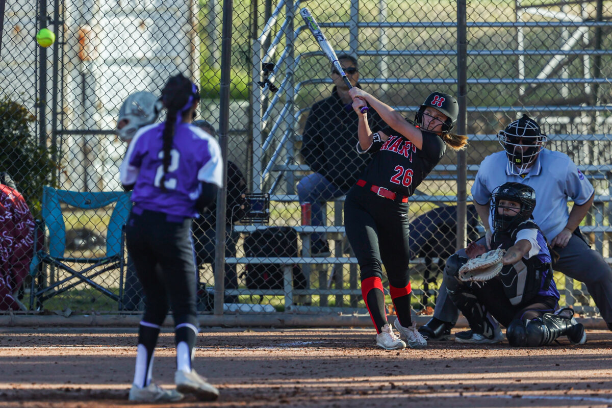 Hart softball picks up win before league play, beats El Camino
