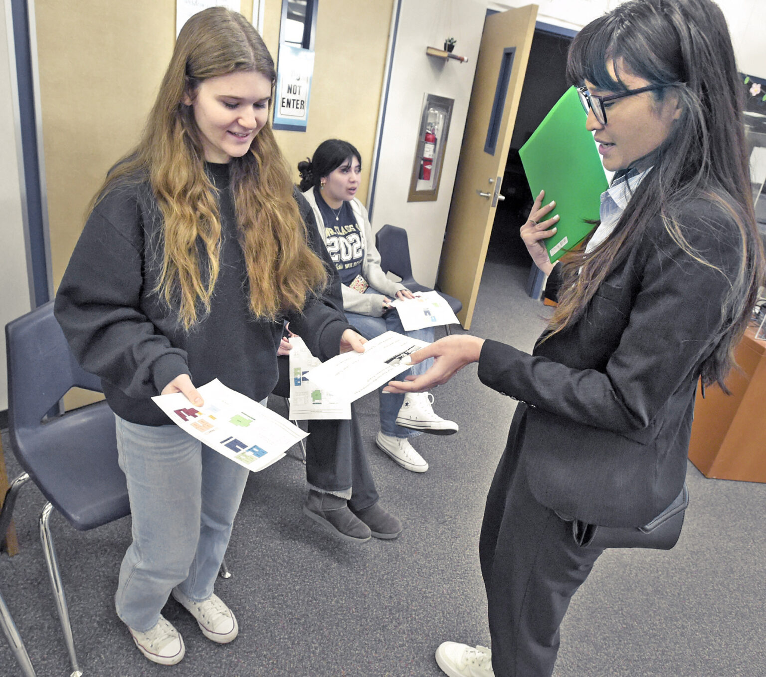 SCV school districts host Teacher Recruitment Fair