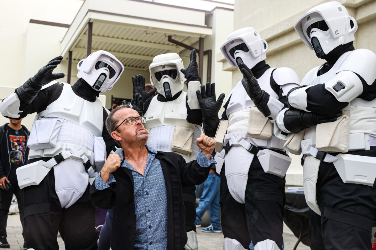 Actor, wife host 'Return of the Jedi' anniversary screening