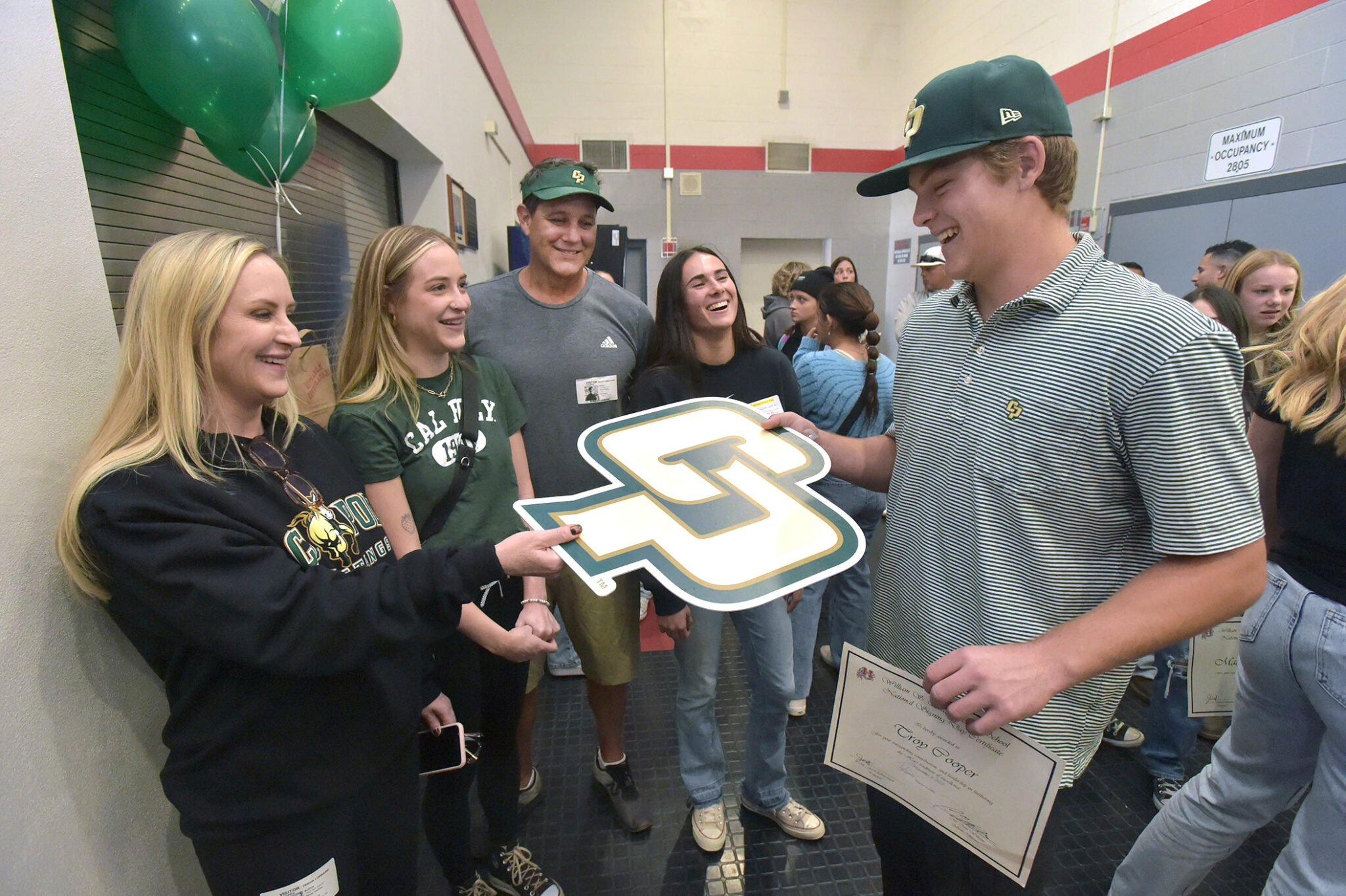 Hart hosts stacked signing day