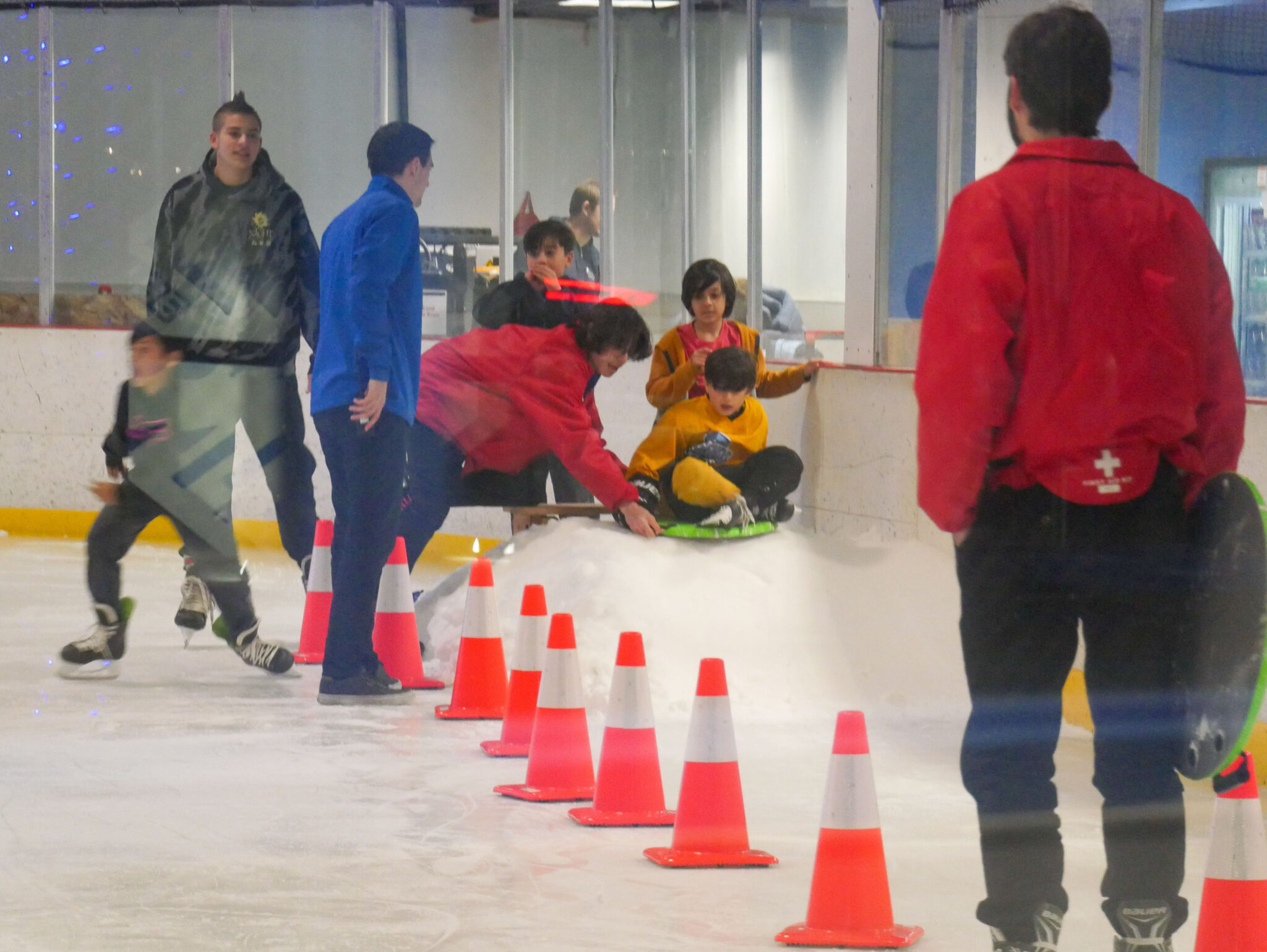 The Cube lights up 10,000 lights