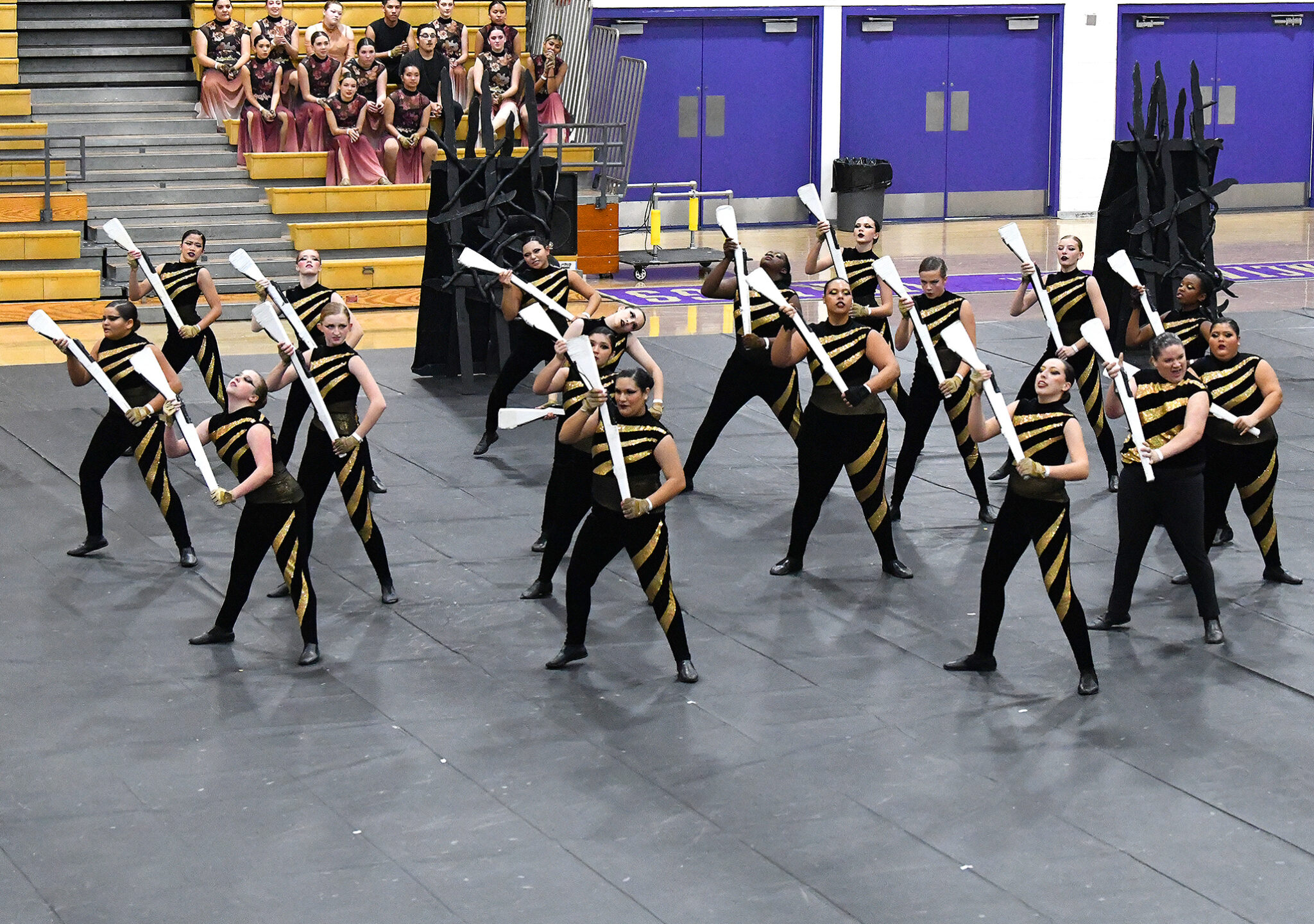 Valencia welcomes back color guard competition season