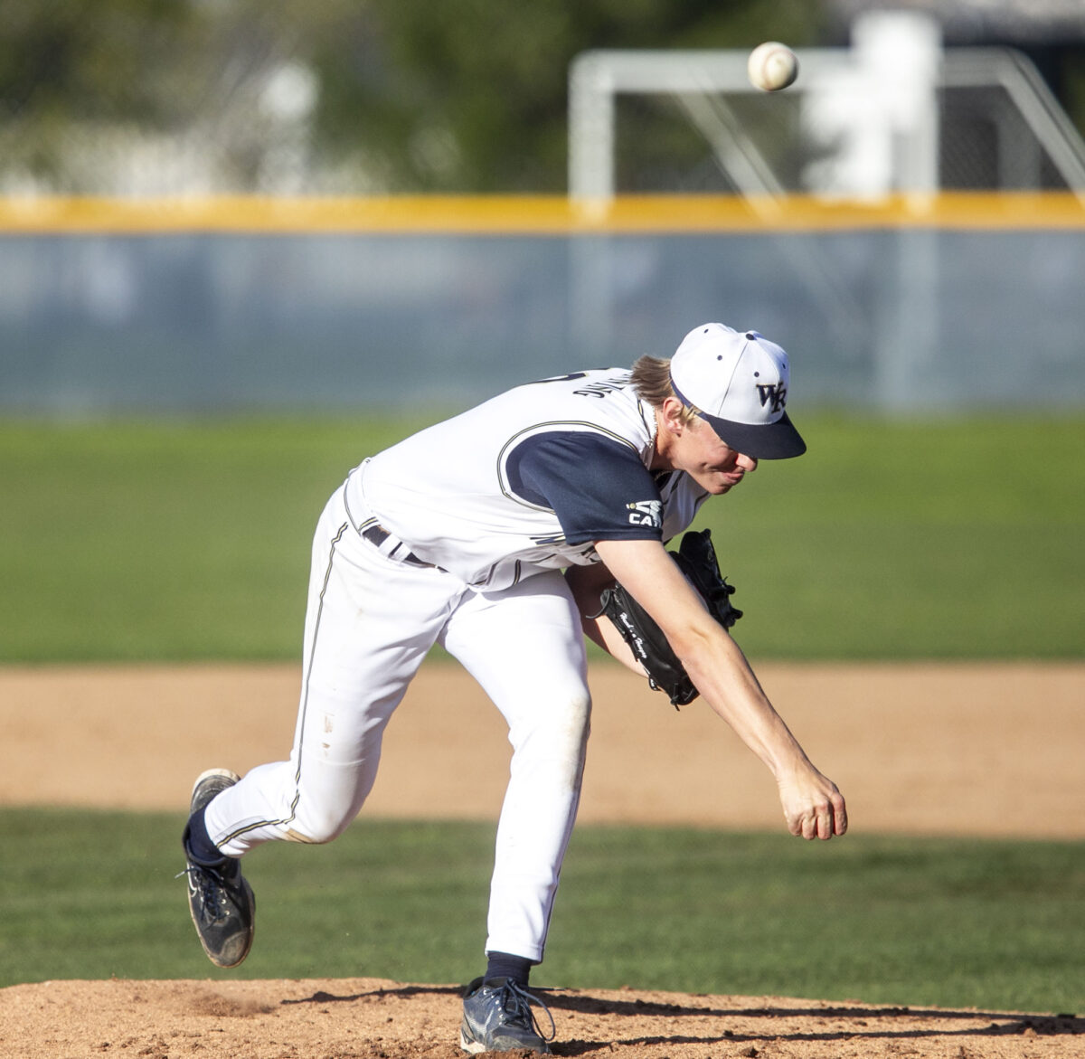 West Ranch baseball stumbles late in loss to Camarillo