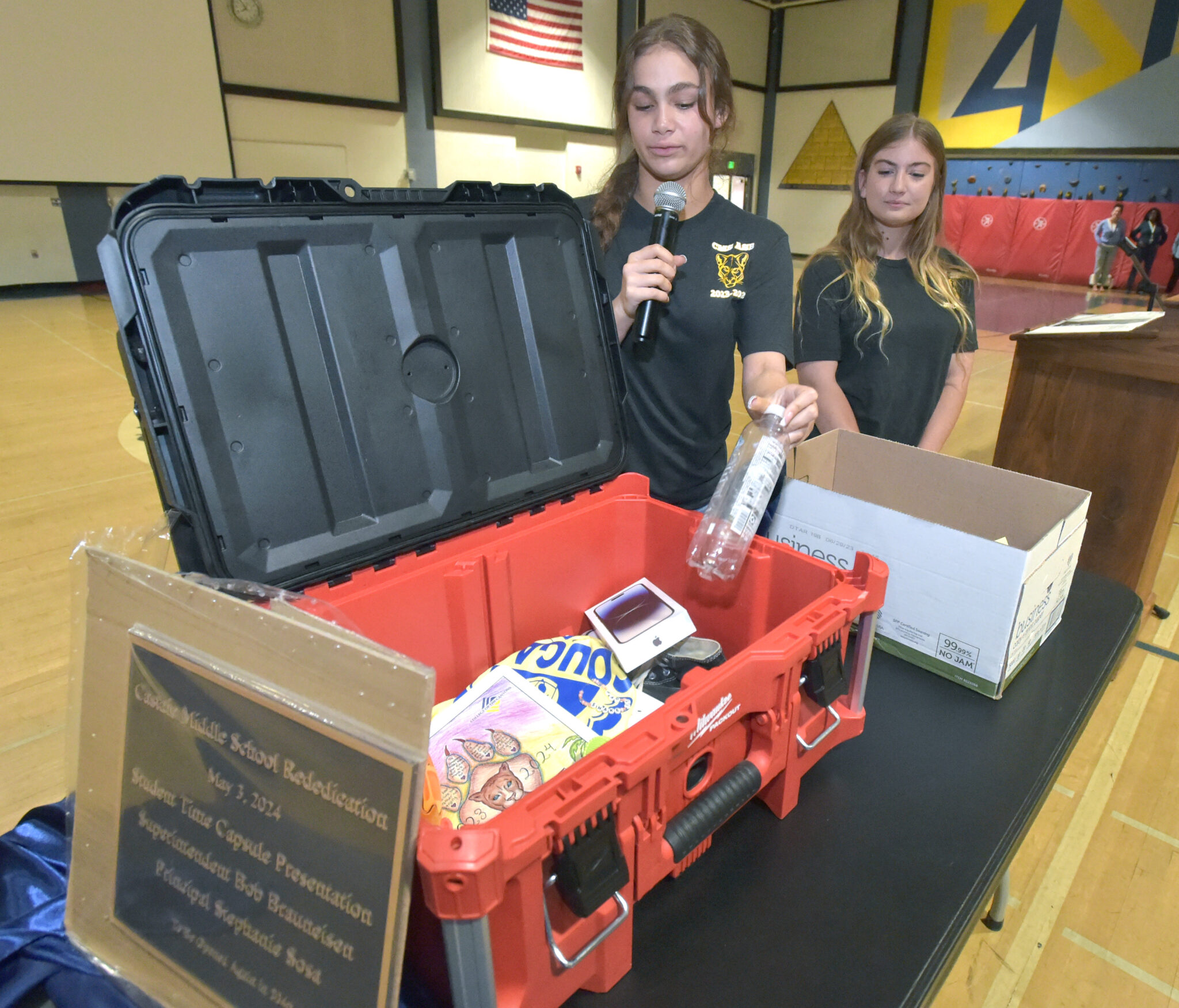 A moment in time: Castaic Middle School unearths time capsule