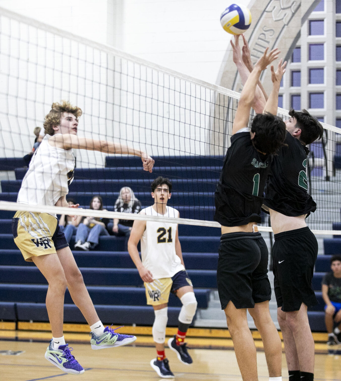 West Ranch volleyball wins regional opener over Sage Hill