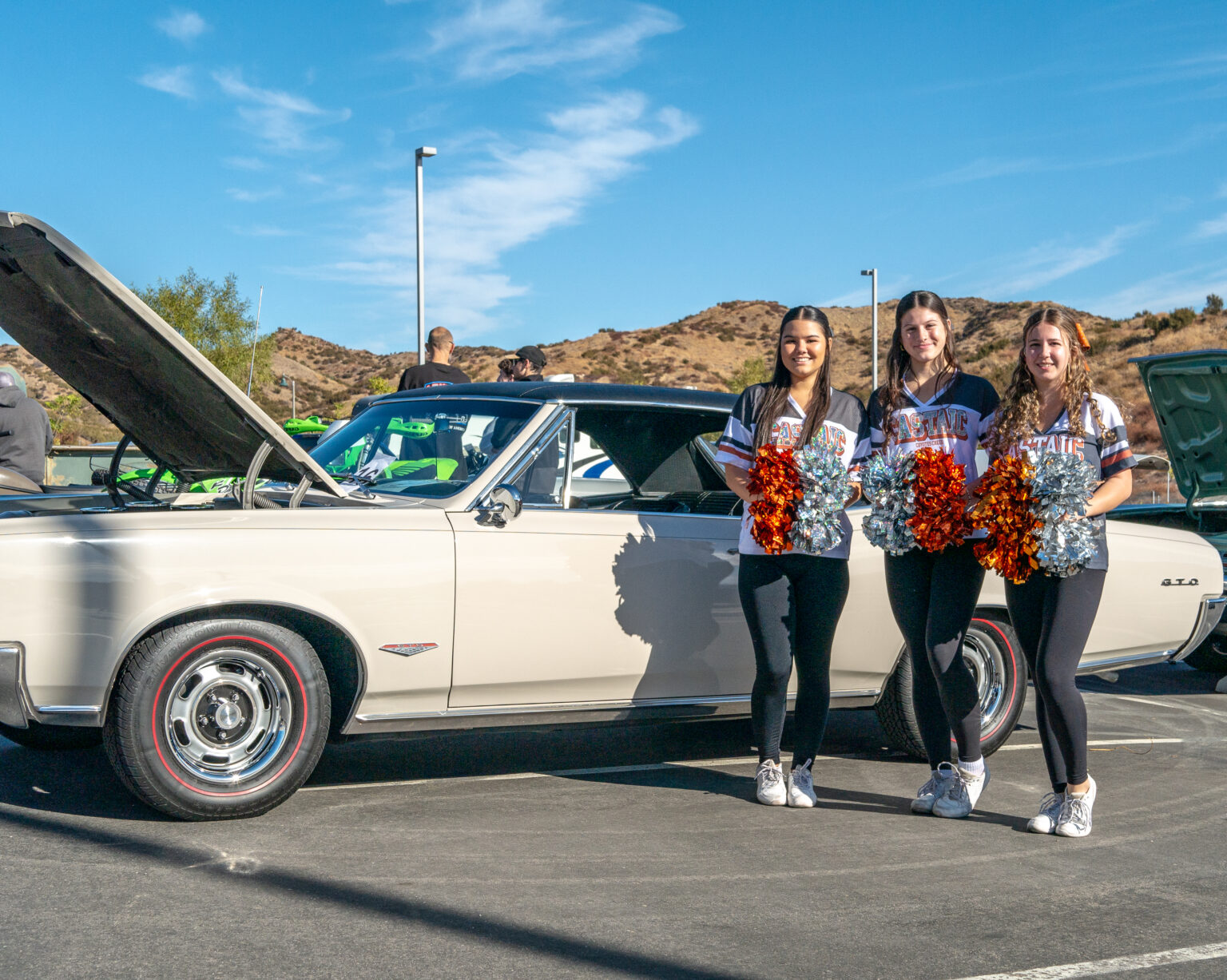 Photos: Castaic Cheer Car & Bike Show