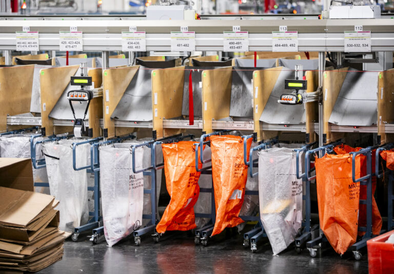 USPS Processing and Distribution Center addresses the holiday mail rush