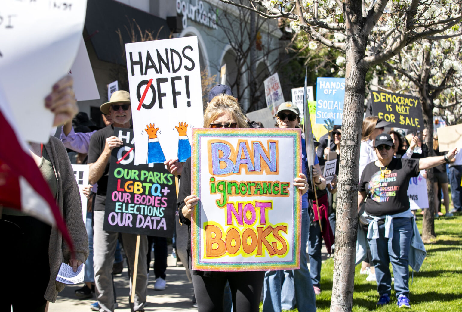 Anti-Trump protest draws 2,000-plus