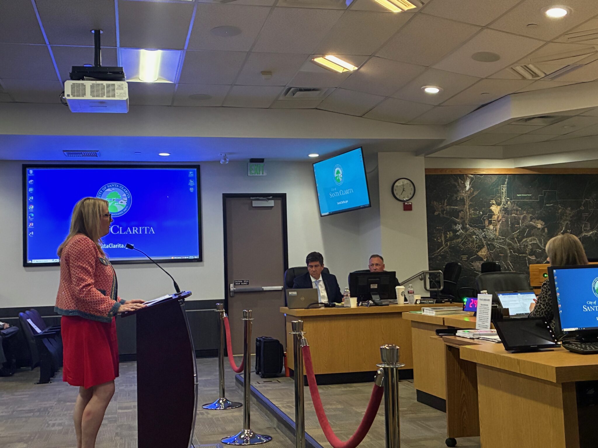 Weste seeks to oust Lite from commission