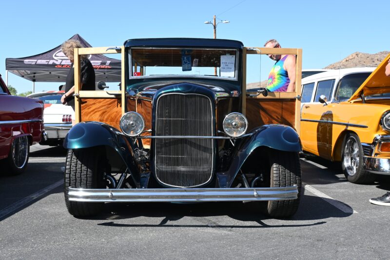 Santa Clarita Elks Lodge hosts annual car and bike show