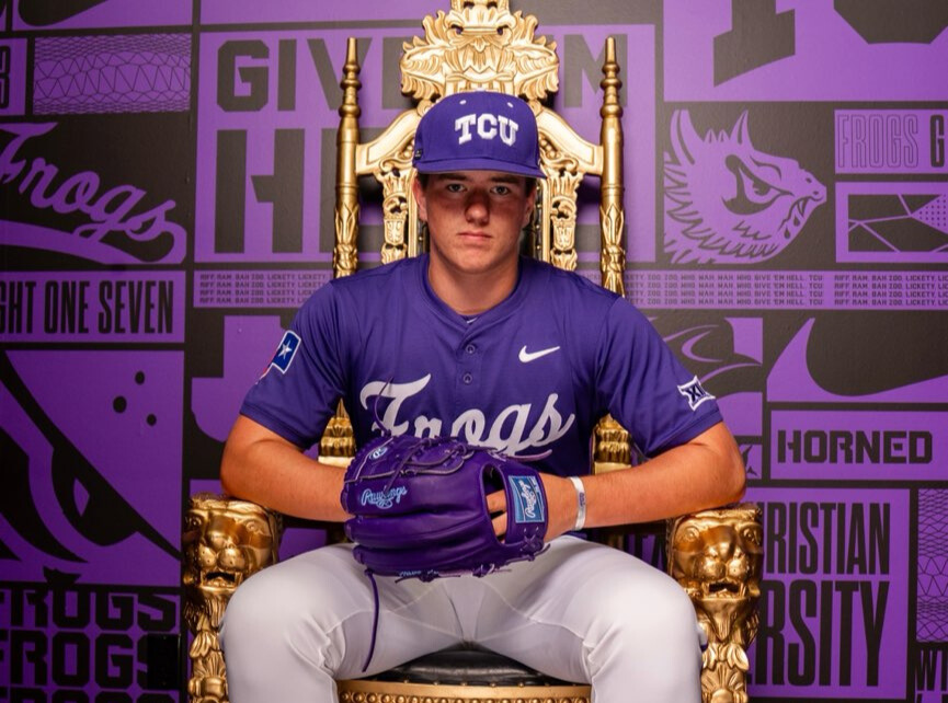 Two-Way Trinity standout Andrew Carlson commits to TCU