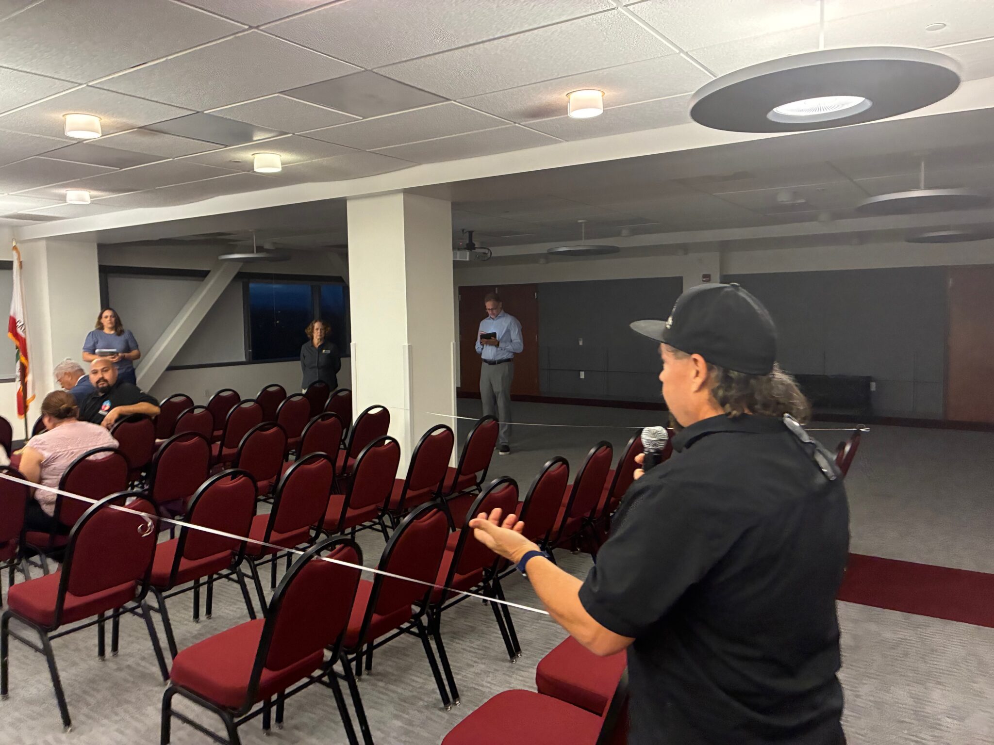 SCE hosts talk on PSPS updates